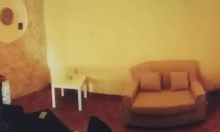 Appartamento in piazza San Ferdinando, Ispani - Rexer